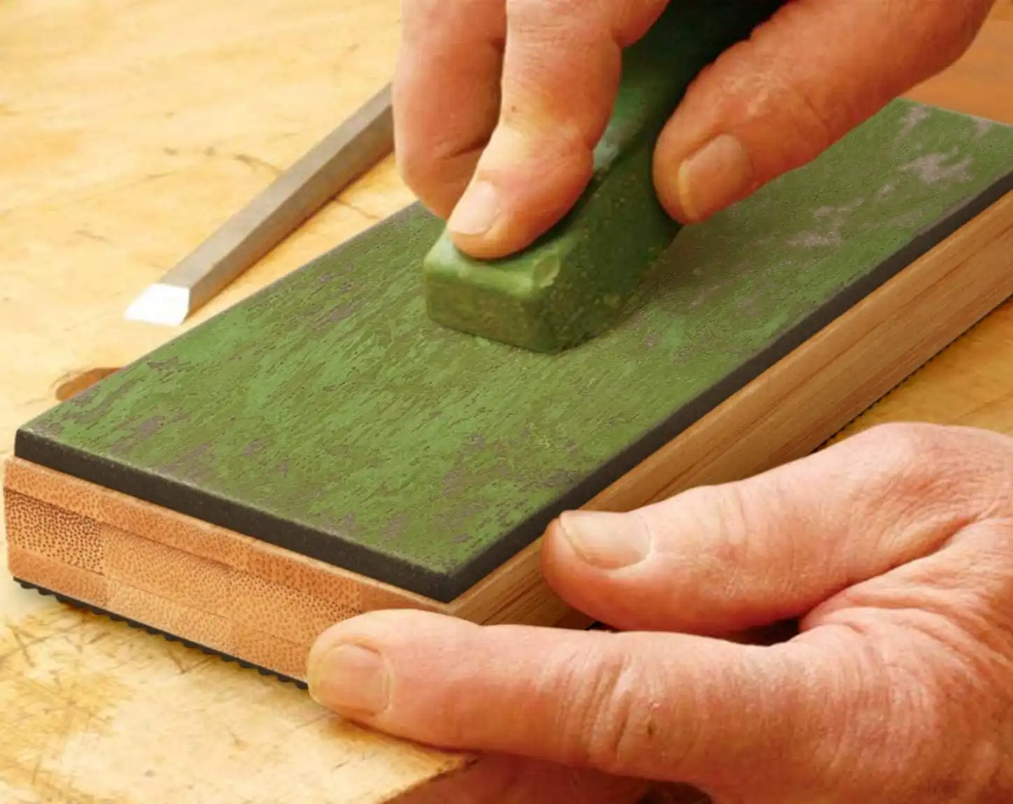 Perfecting the Edge: How Honing Compounds Enhance Stropping Results ...